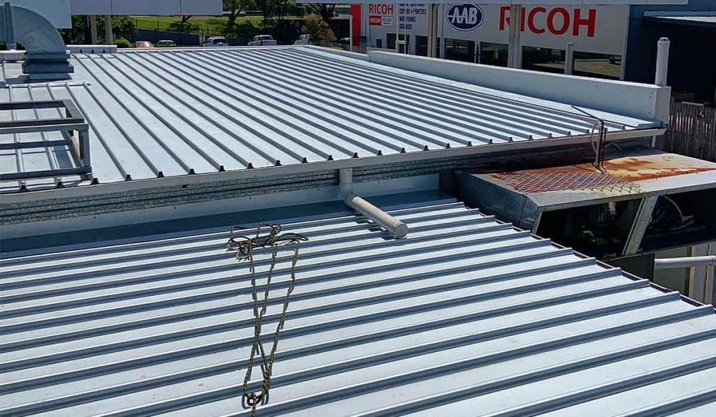Mobil Service Station Roof Upgrade - Collins Constructions